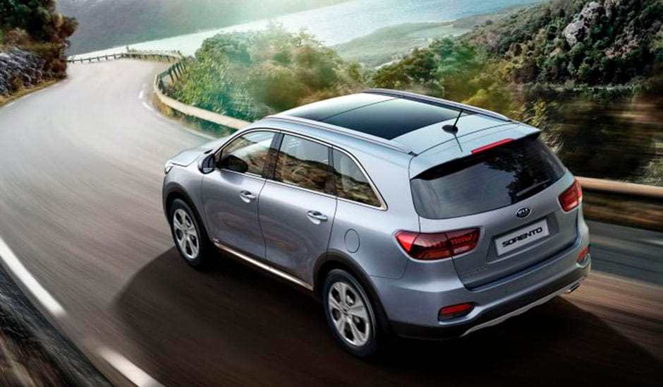 ¿Buscando auto o SUV para tu familia? ¿Cuál debes escoger? | Noticias ...